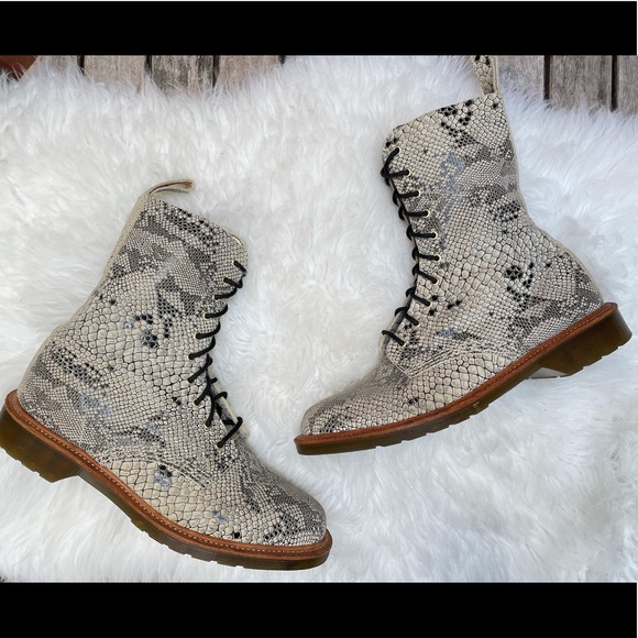Dr. Martens | Shoes | Dr Martens49 Python Amazzonia Made In England ...
